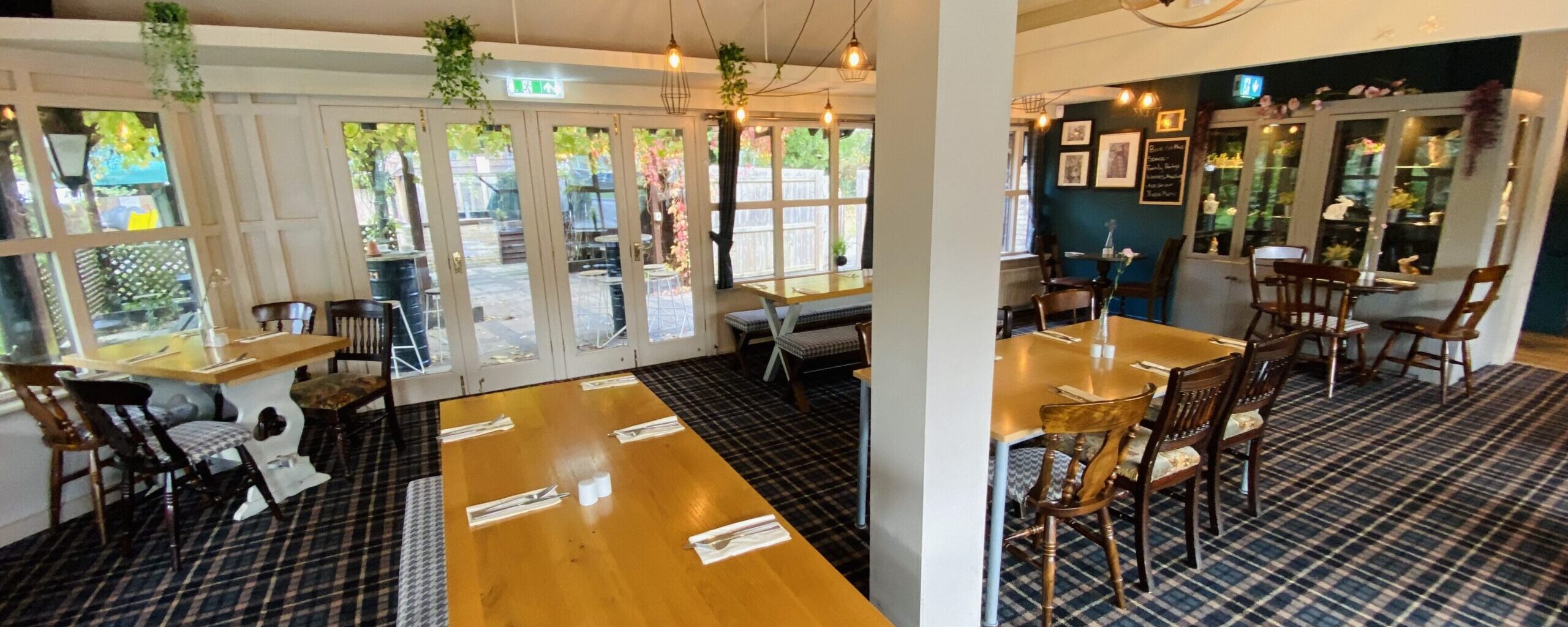 Hat and Rabbit - village pub in Fulbourn with food, beer garden and ...