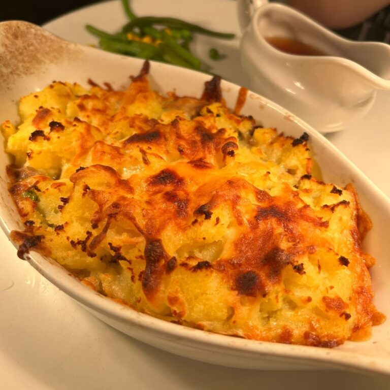 Menus - Hat and Rabbit